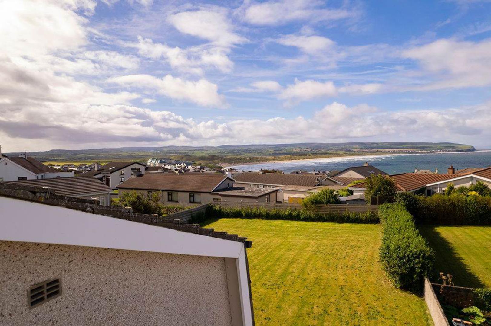 1 Seaview Drive, Portstewart, BT55 7JX - SSTC - Homepage Estate Agents ...